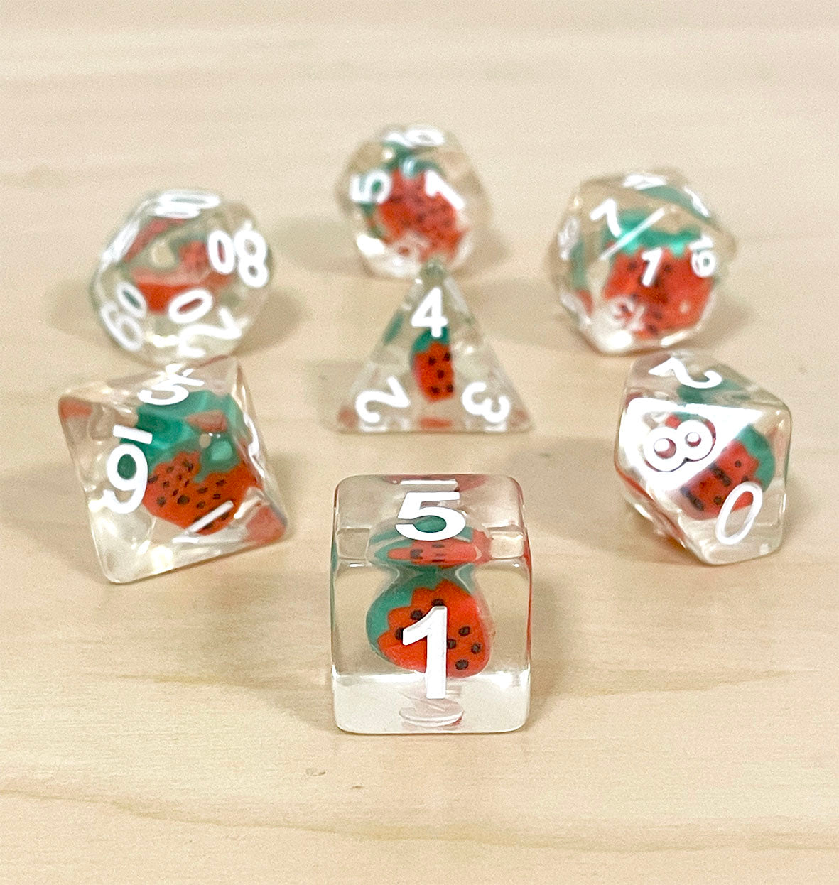 strawberry fruit dice set — amebastuff